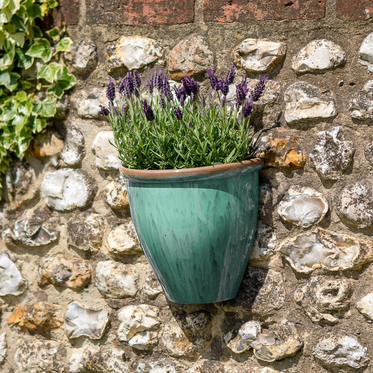 Running Glaze Wall Pot (available in 4 colours) – Creekwood Garden & Gift